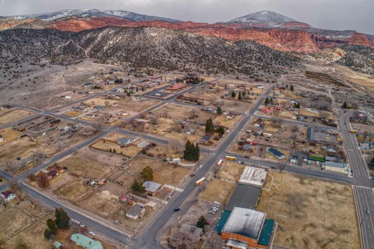 Where to Stay in and Near Capitol Reef National Park